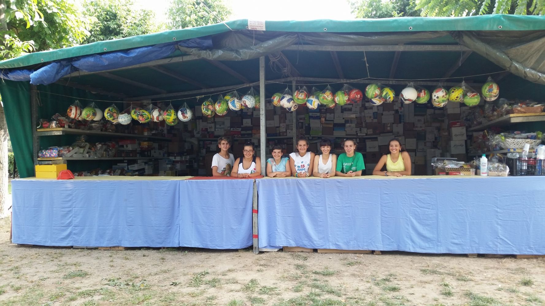 Baratto/Scambio: Regalo per banco beneficenza [ Un po’ di tutto] a ...